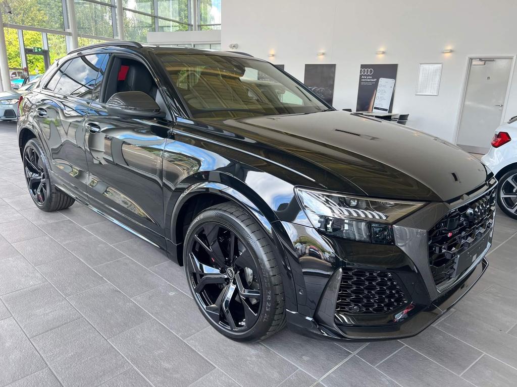 Audi RSQ8 09/2023