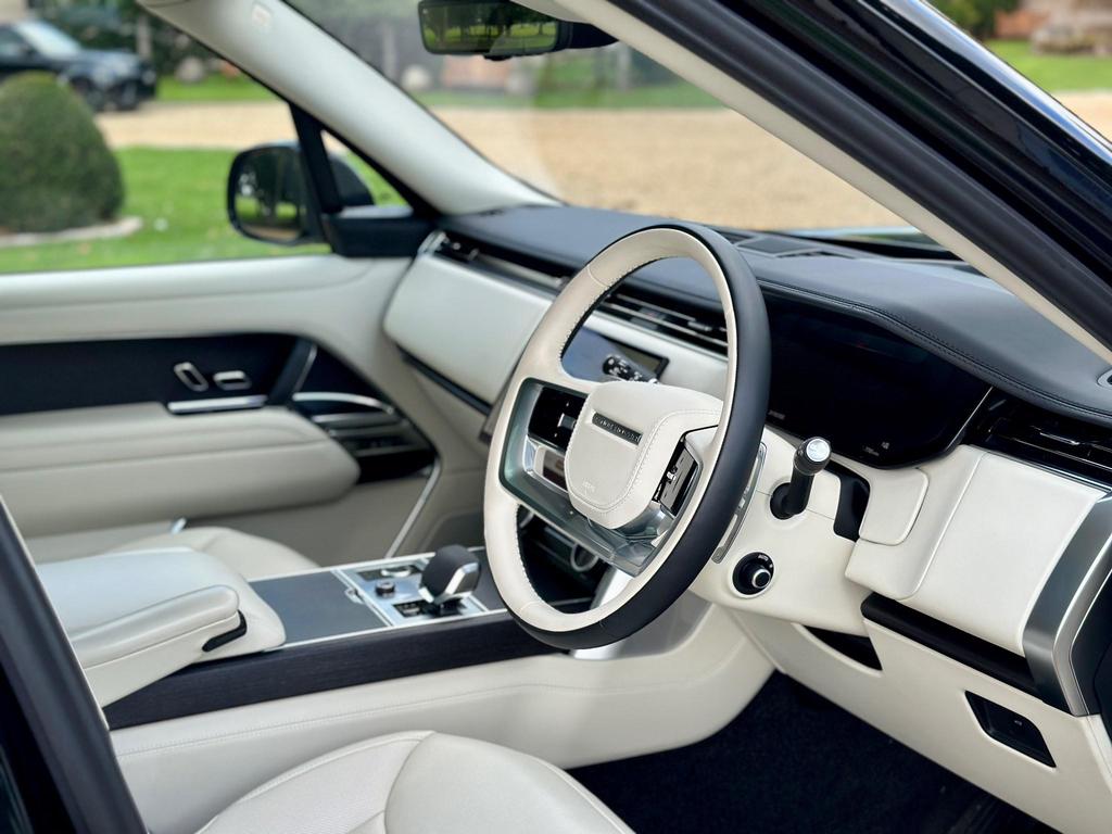 Land Rover Range Rover 03/2023