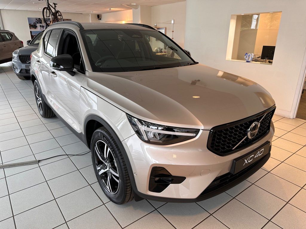 Volvo XC40 01/2023