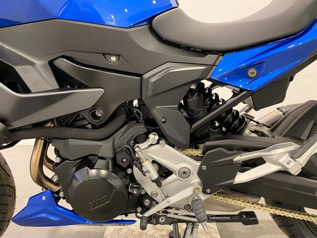 BMW F900XR 01/2023