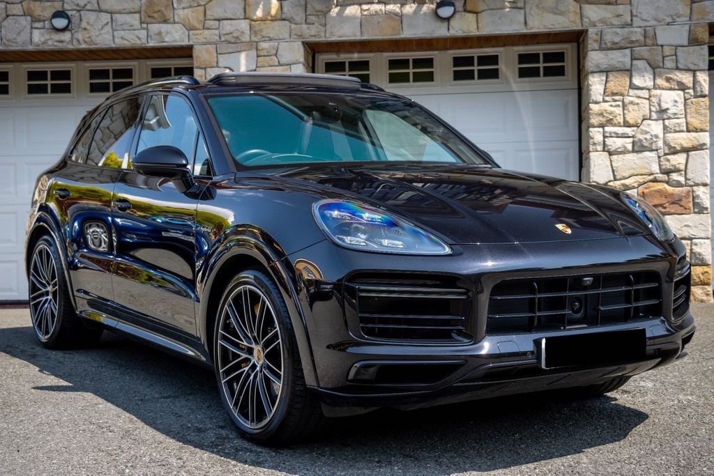 Porsche Cayenne 11/2019