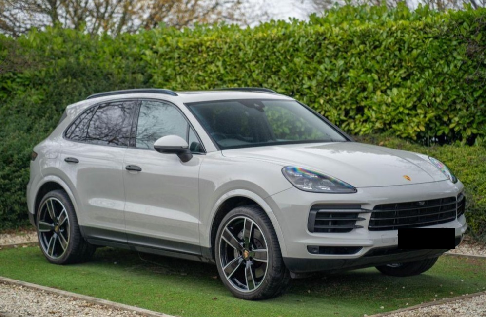 Porsche Cayenne 11/2021
