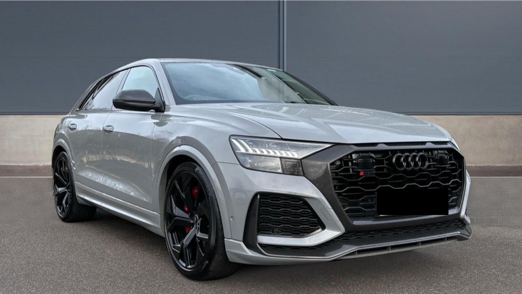 Audi RSQ8 01/2023