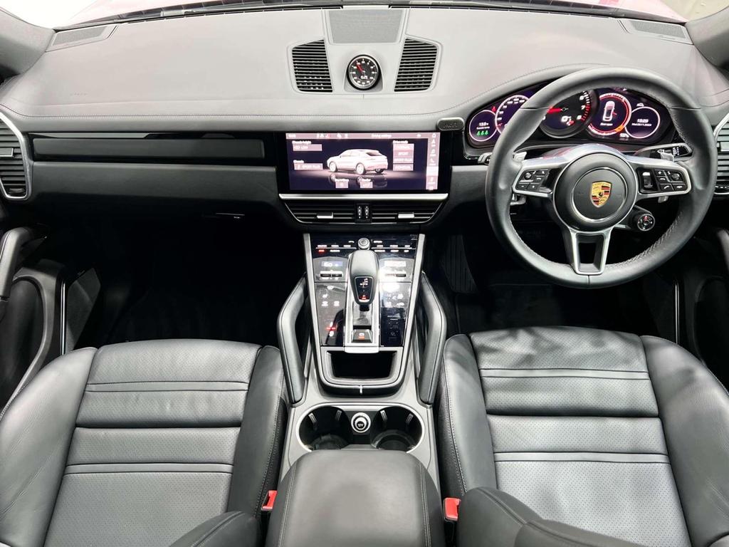 Porsche Cayenne 01/2021