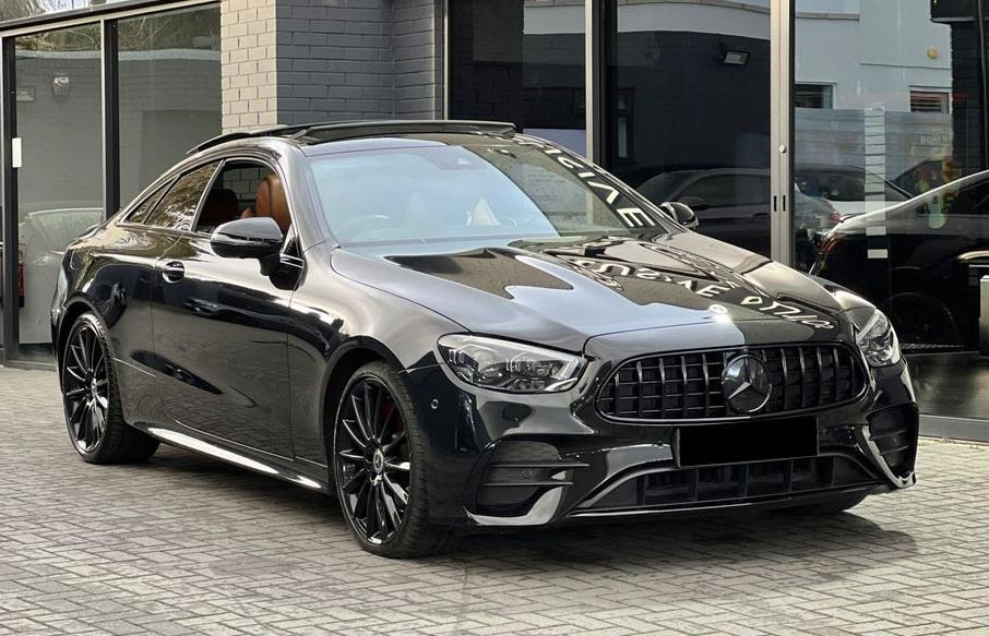 Mercedes-Benz E-Class 10/2021