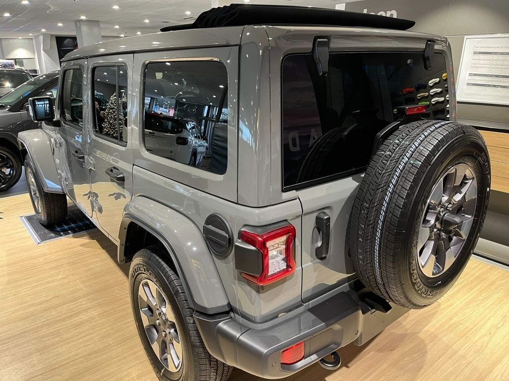Jeep Wrangler 10/2022