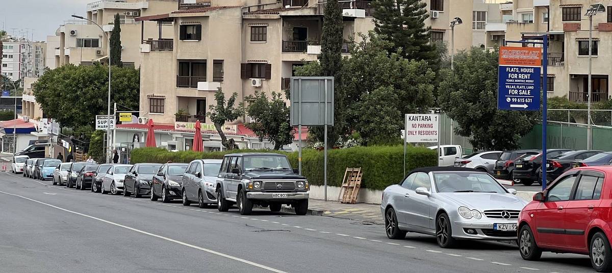 Top 5 most popular car colours in Cyprus