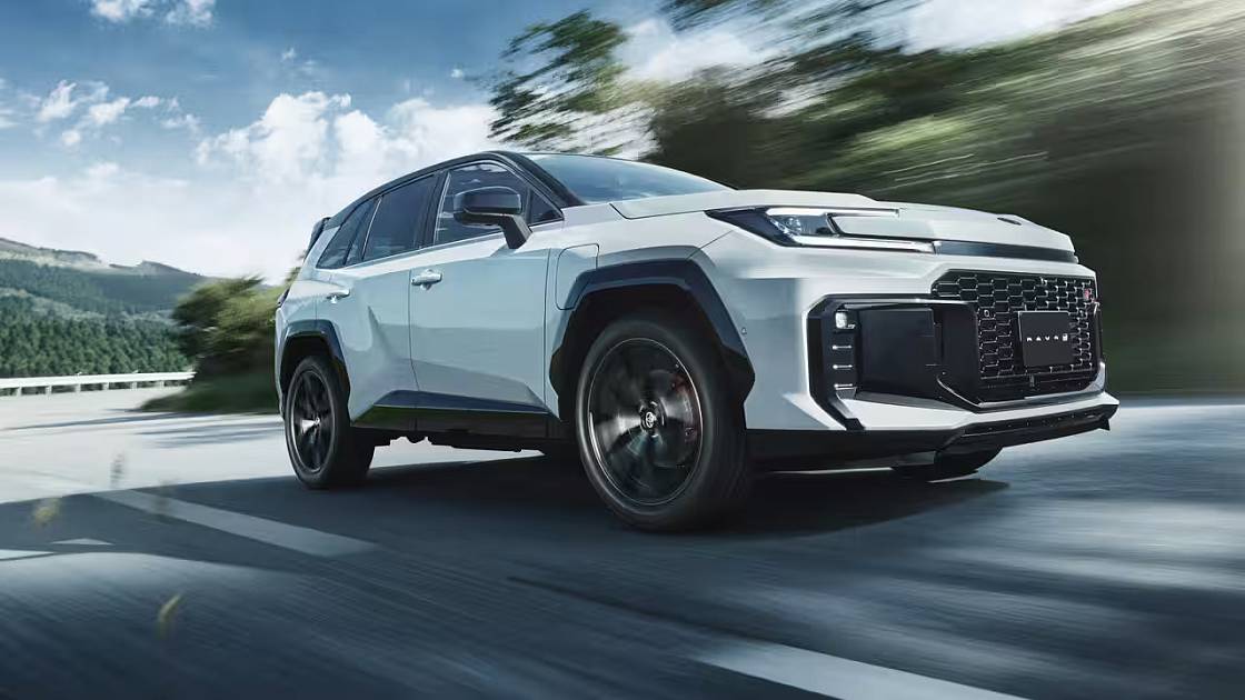 New 2026 Toyota RAV4 PHEV: 150 km electric range and GR Sport version